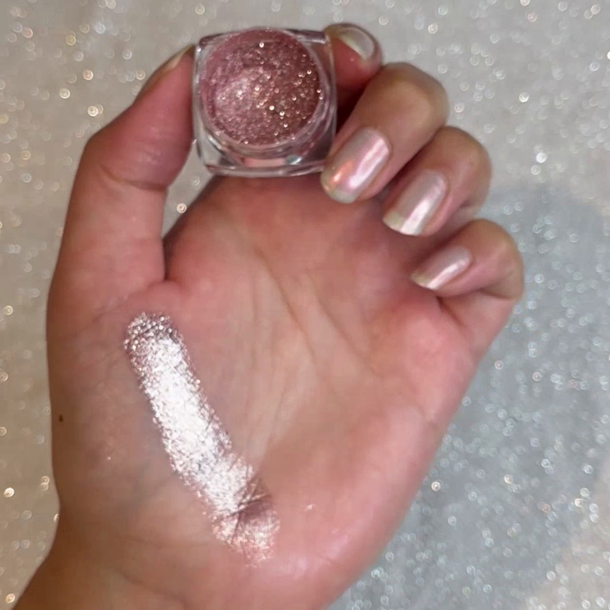 Rose Gold Shimmer Pigment Eyeshadow | Vani Cosmetics